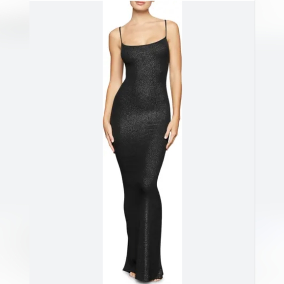 SKIMS | Dresses | Nwt Skims Shimmer Soft Lounge Long Slip Dress In Onyx ...
